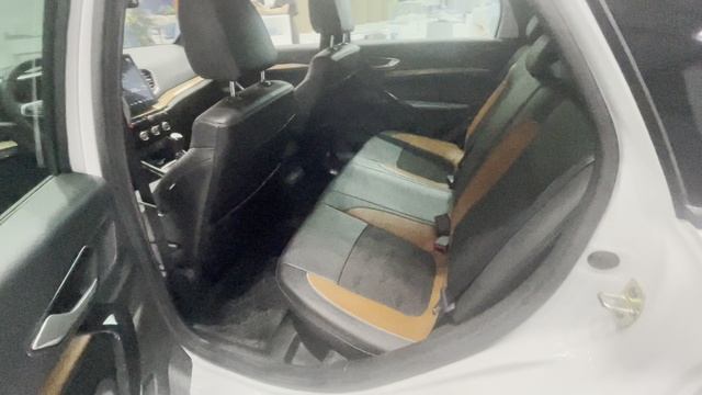 LADA VESTA CROSS ДВИГАЕТСЯ В УЗБЕКИСТАНЕ