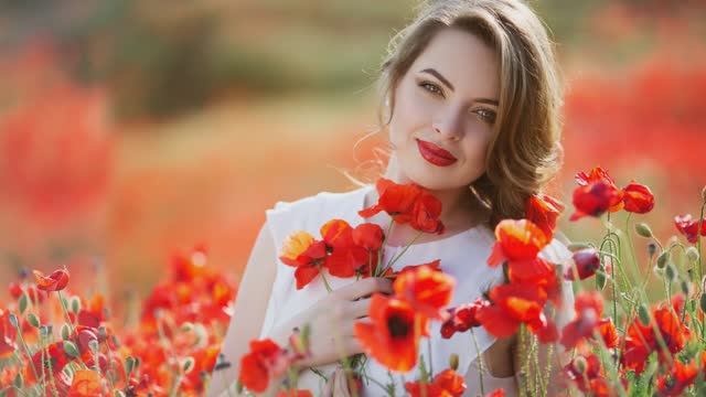 Женщина-Лето