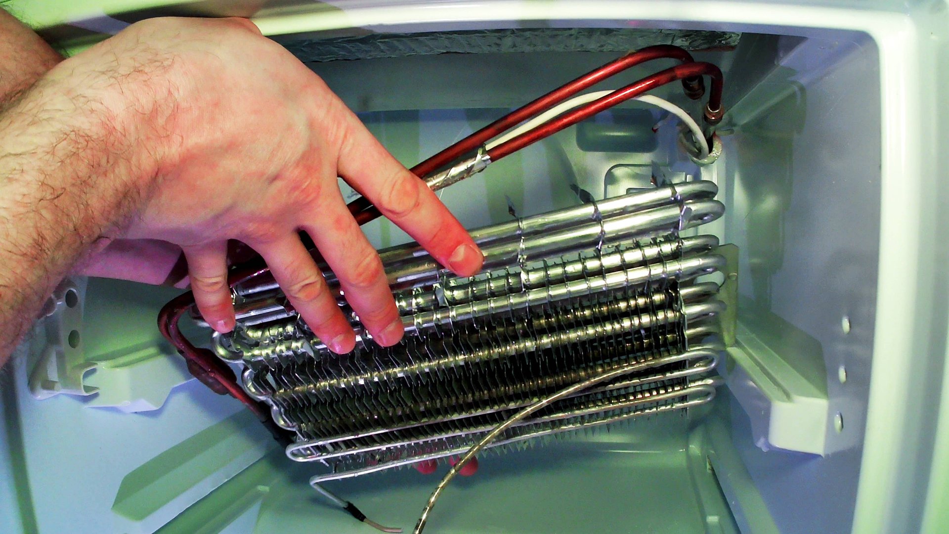 Замена тэна на холодильнике Hotpoint-Ariston