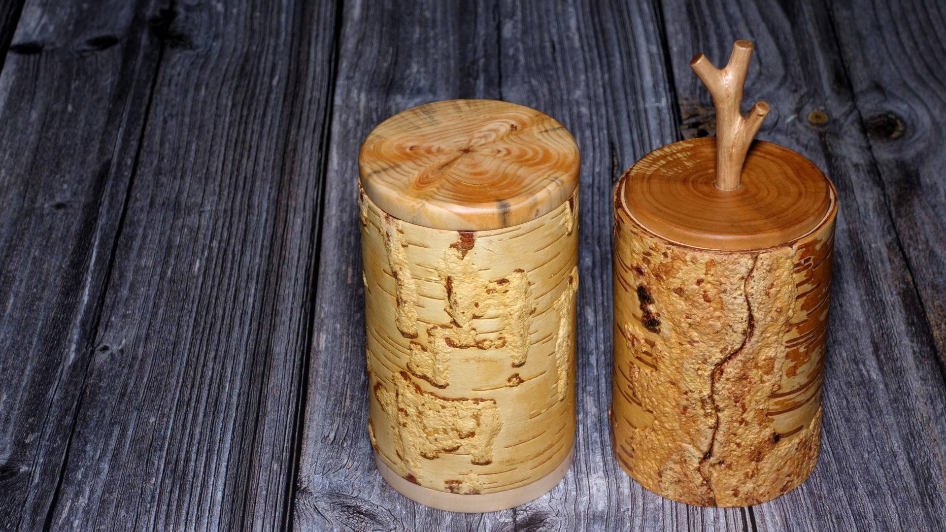 Делал один туес, а вышло два.