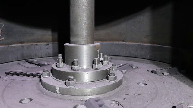 Дробилка для измельчения мясокостных отходов: видеообзор