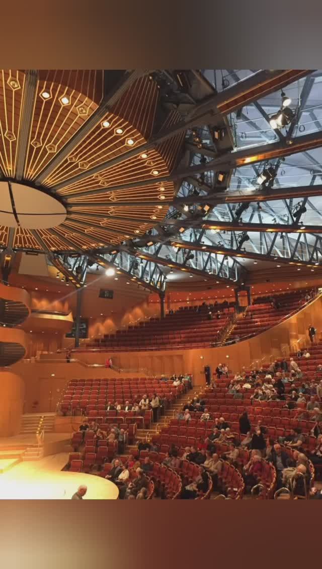 Германия: Кёльн, Бонн, НойБрандербург.