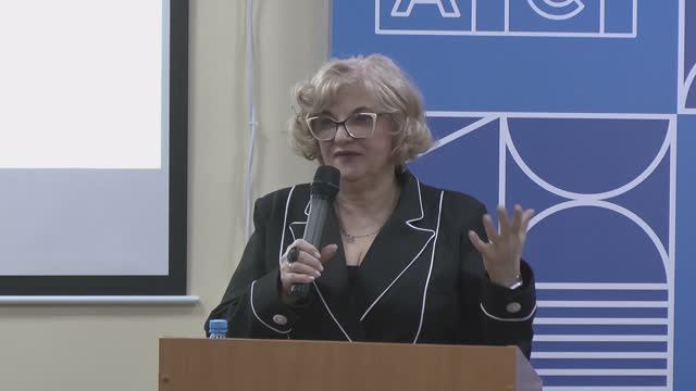 02-01 Ценностно-синергетический подход к анализу проблемного детства