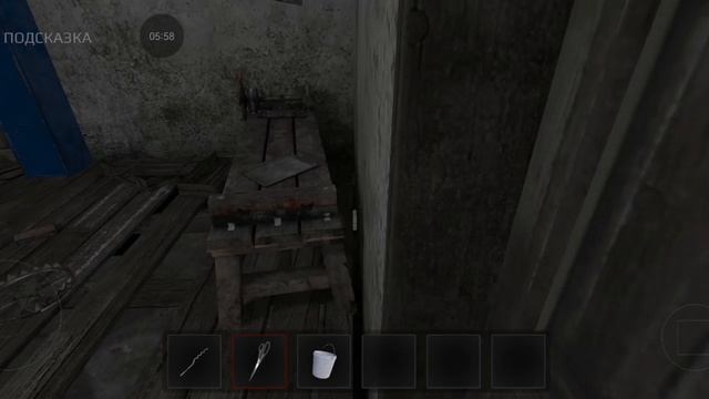 Побег от маньяка, меня снова заперли в клетке!