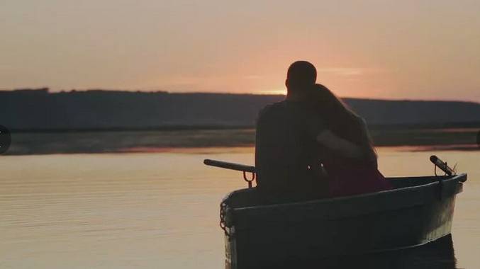 Мы на лодочке катались. Русская народная песня..