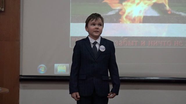 Олейник Егор, 8 лет, школа №2 с. Чугуевка - Вовкина бабушка