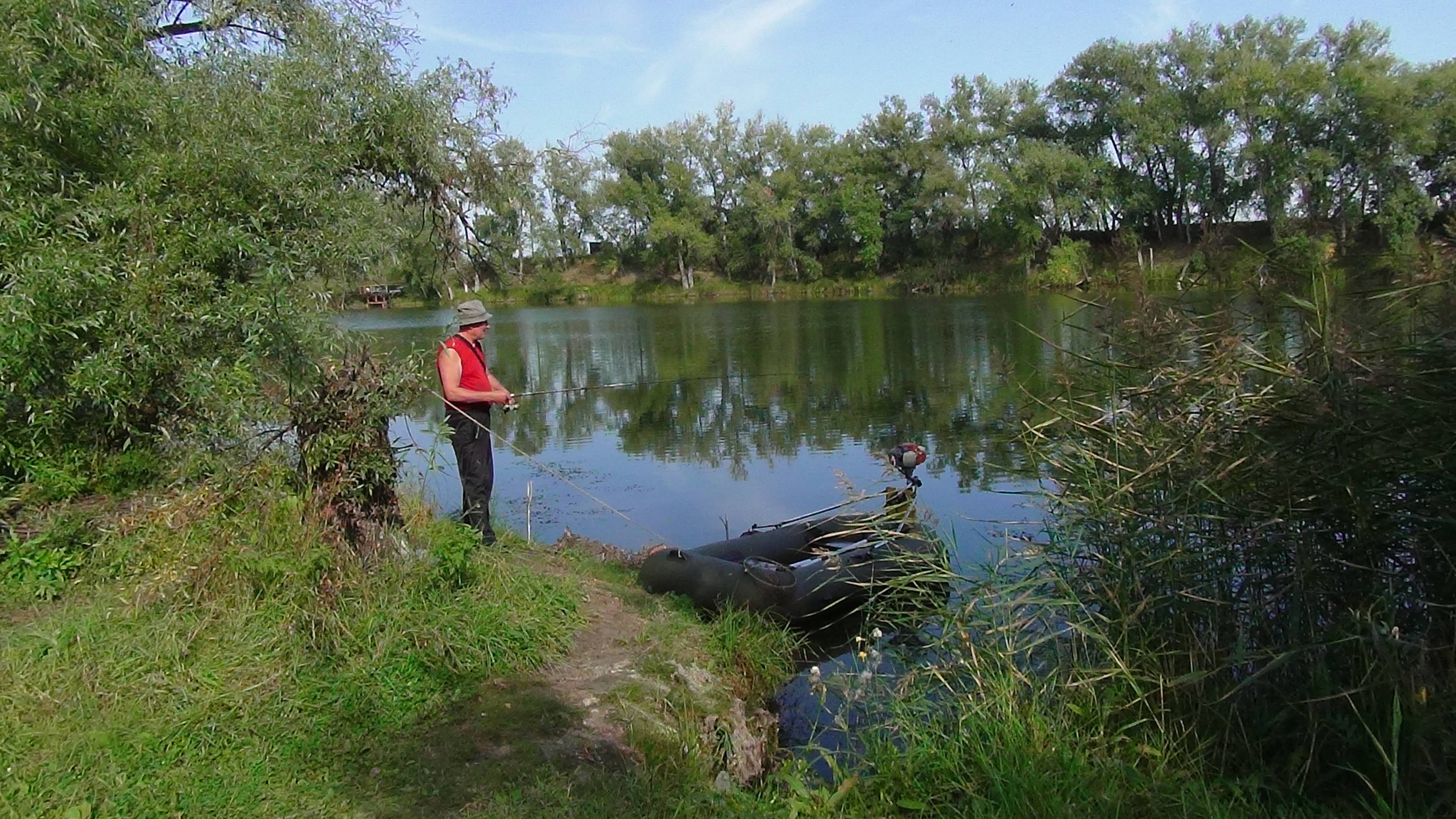Клюет не только щука🦂 #озере #Масляное #щука #рыбалка #раки #отдых #озеро