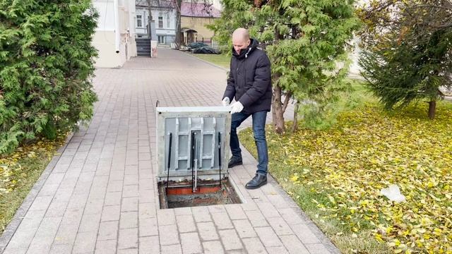 Люки Проспект скрытые в тротуарах ул.Славянская и Короленко  формирование комфортной городской среды