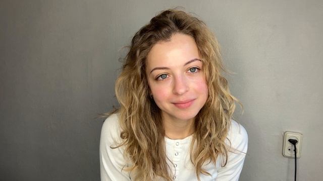 Бережная Ольга_Визитка на русском языке_2025