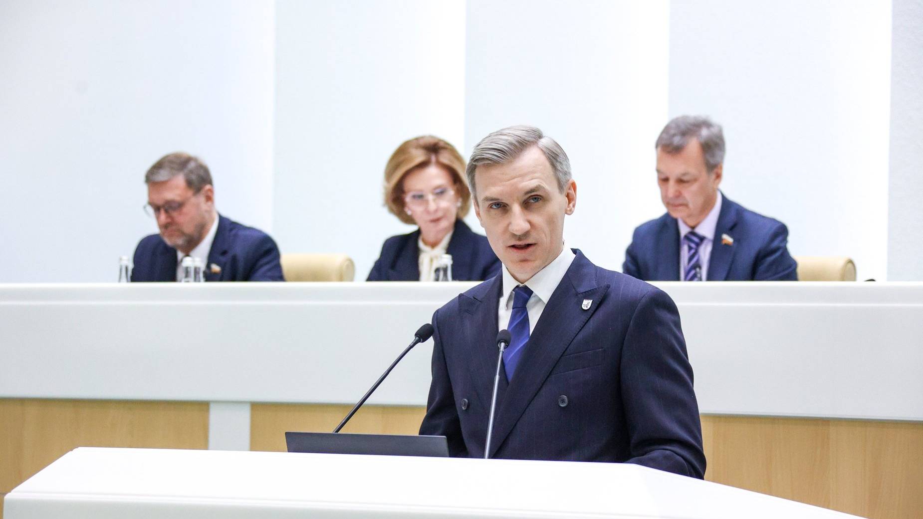 В рамках «Часа субъекта» в Совете Федерации выступили руководители Смоленской области