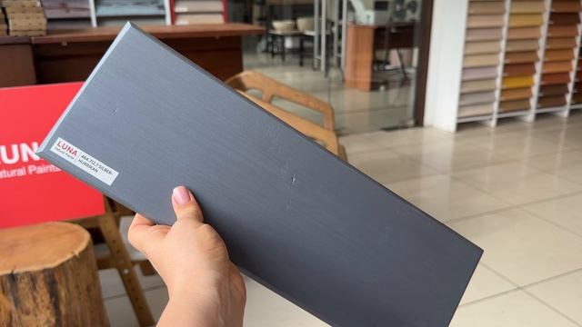 Цвет 464.712.7 SilberHurrikan Масло для фасадов металлик LUNA арт.464