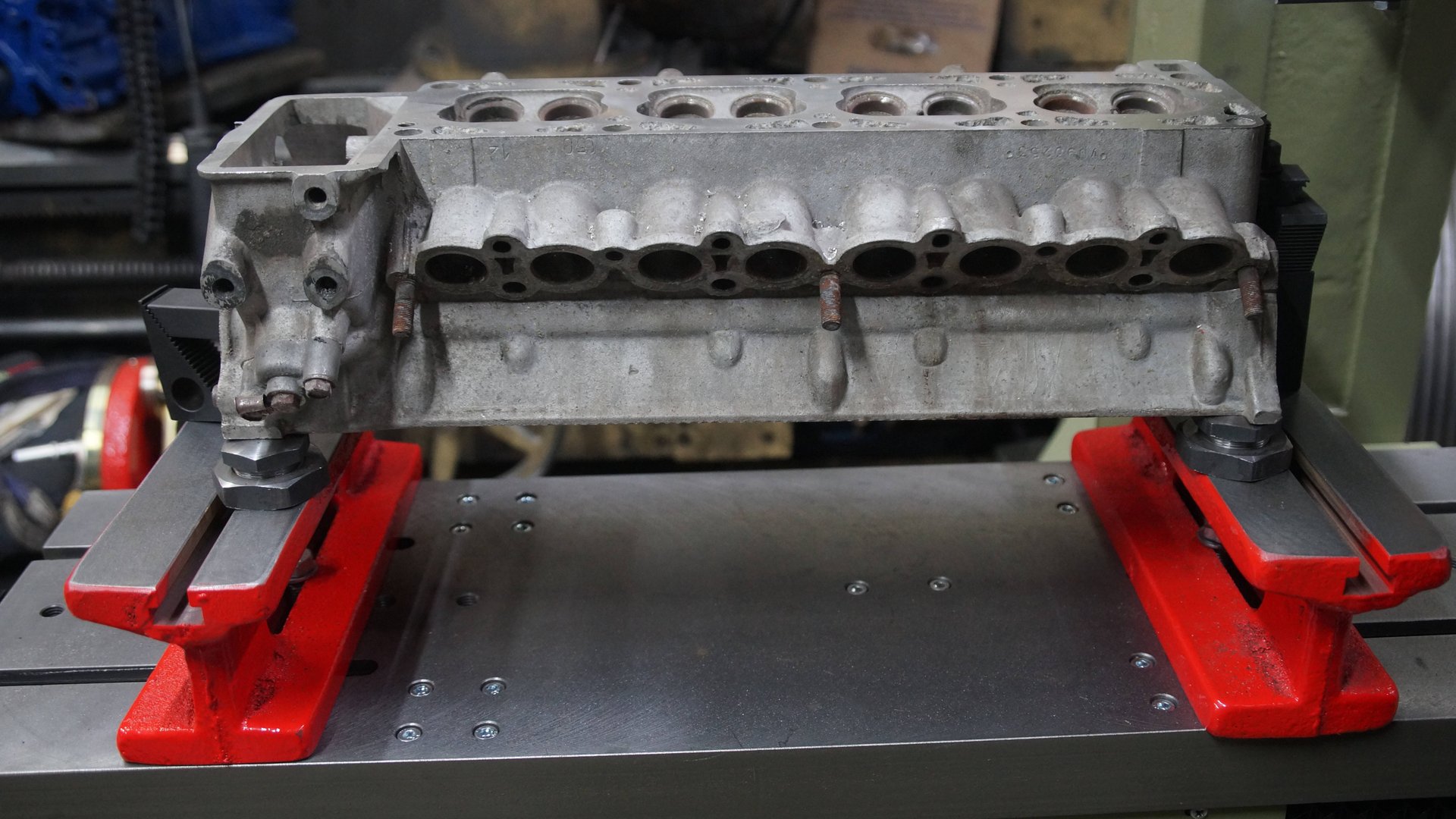 Фрезерование ГБЦ Форд-Транзит на станке 6Р-800