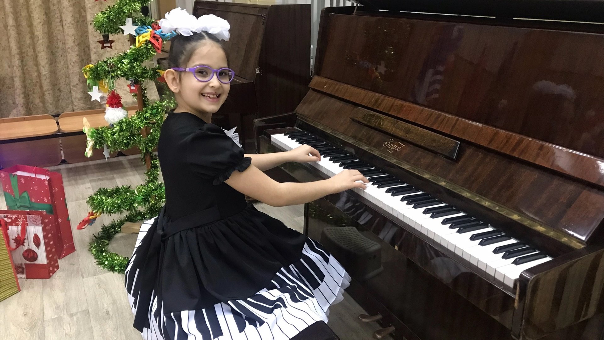 Как меня учили музыке. Автор: Ирина Пивоварова. Читает: Арина Коноваленко, 7 лет