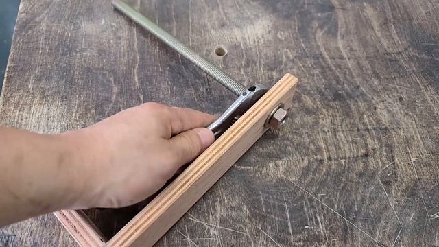 Изготовление "верстачной собачки" (самодельный прижим для верстака)