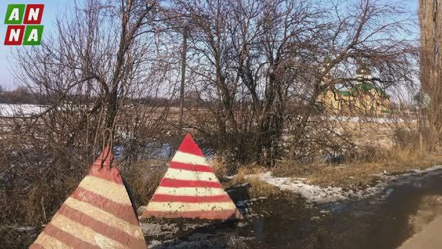 В Новороссию доставили гуманитарный груз и произведения искусства