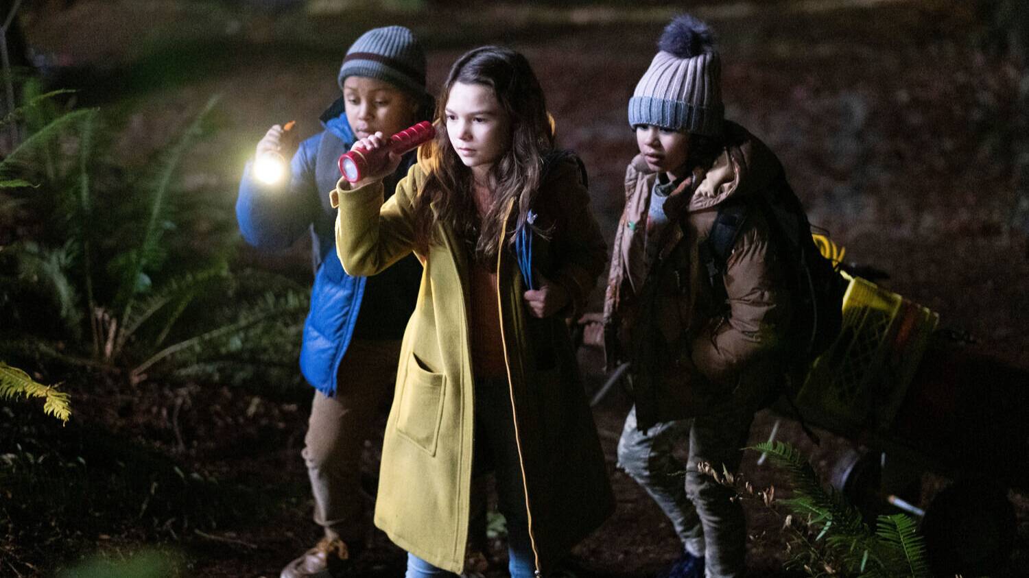 Сериал Домой засветло - 2 сезон 1 серия / Home Before Dark