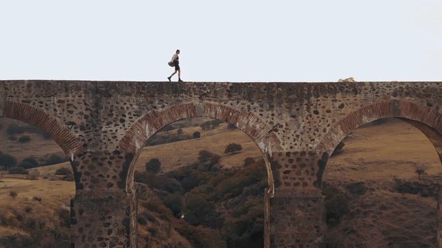 6942639-hd_1920_1080_25fps