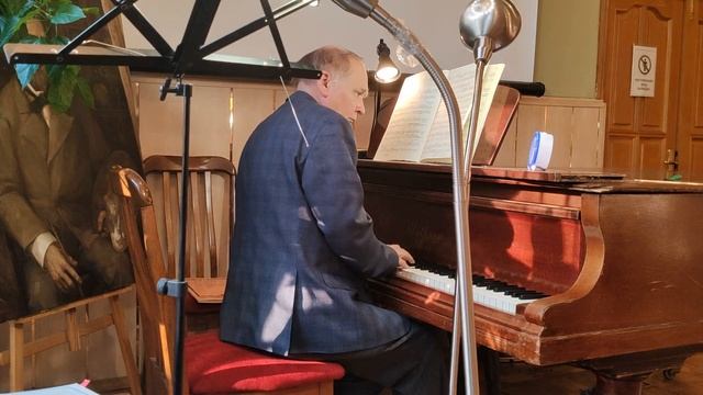 Фрагменты из фуг и прелюдий Баха от Александра Казанцева. Вне концерта (2)