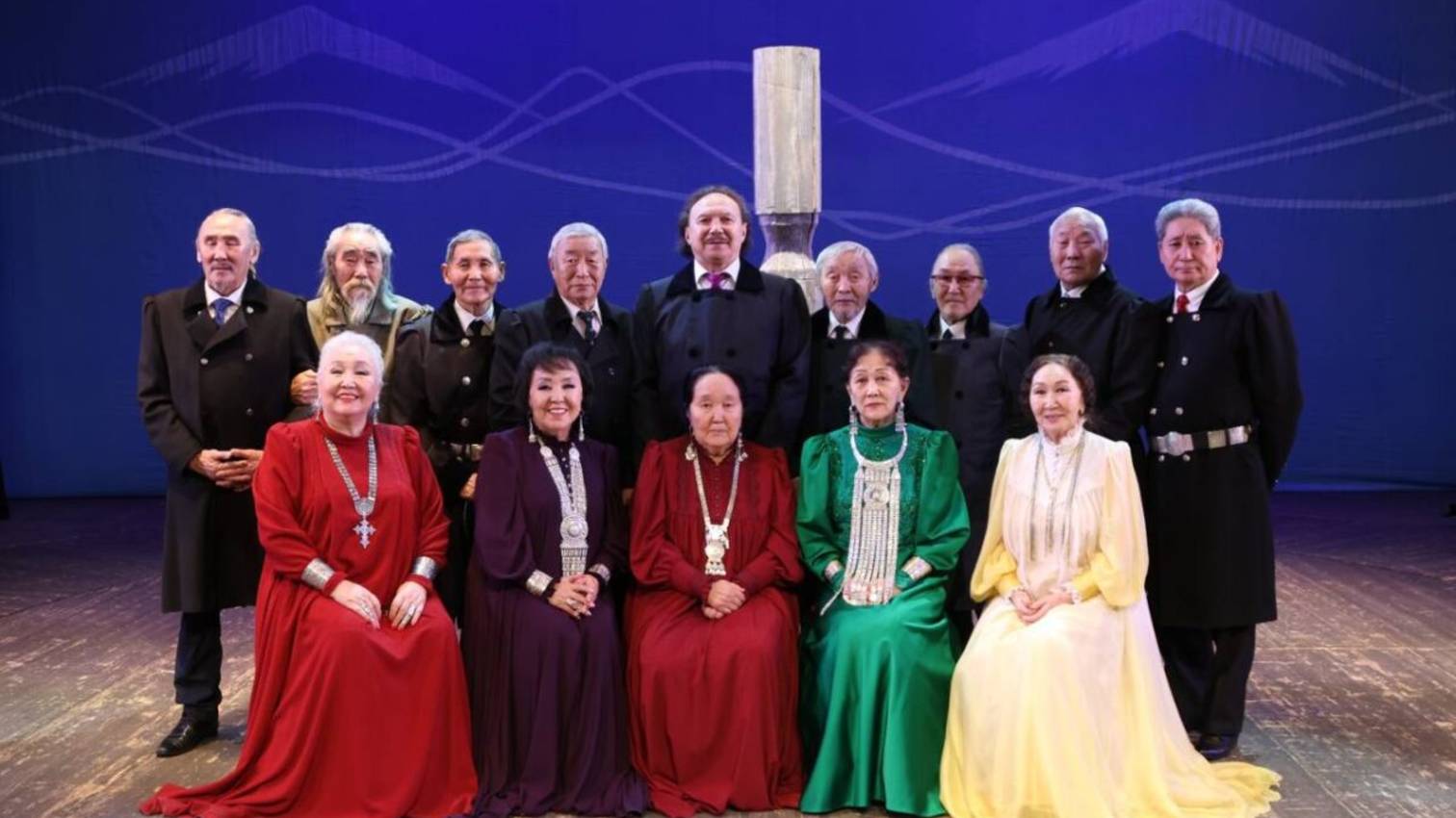 День Театра в Саха академическом театре имени П.А. Ойунского-27-03-2025