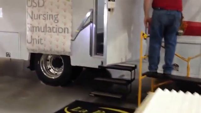 Передвижной симуляционный мед.пункт