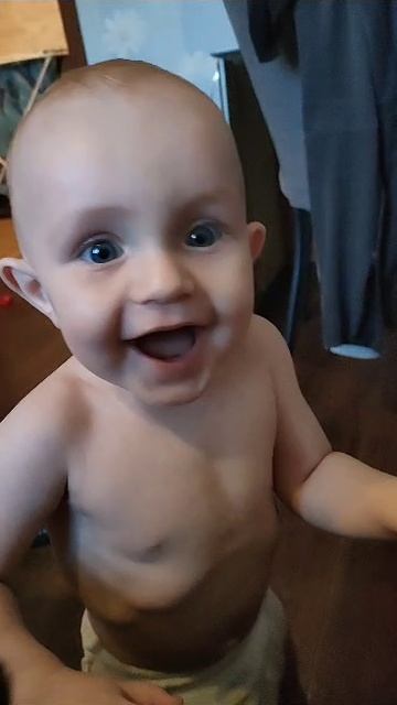 ЭТО У НАС ПОРЫВЫ РАДОСТИ)