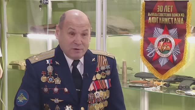 Знамя Победы.  Три ордена  П. Н. Кудашкина.