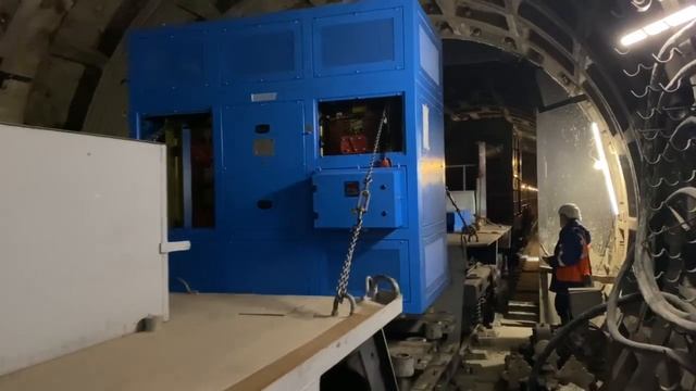 По новой коричневой ветке метро в Петербурге прошёл первый технический поезд