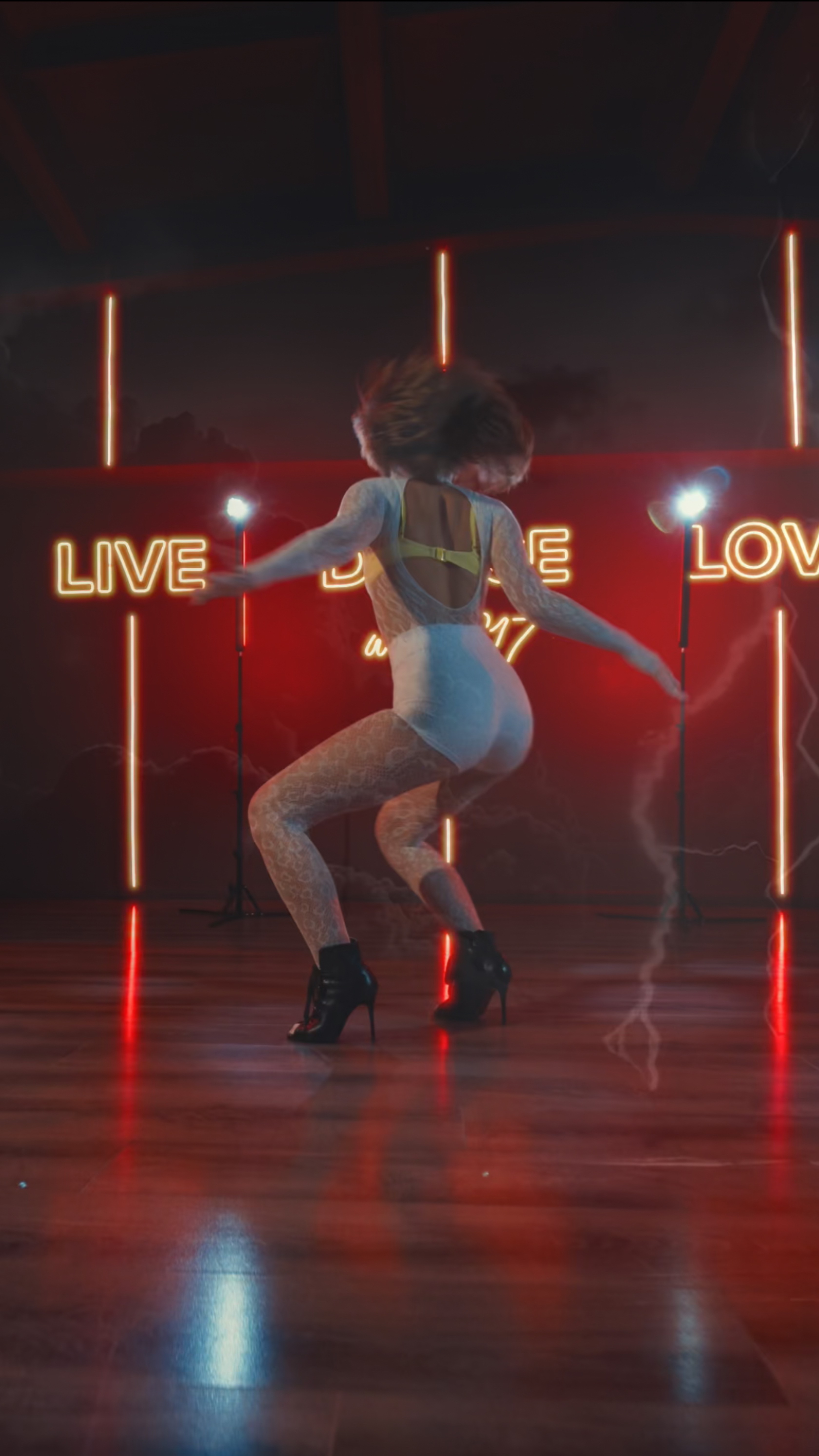 High Heels 👠 
Съемка танцев для танцевальной студии 
Хореография: Анастасия Котова