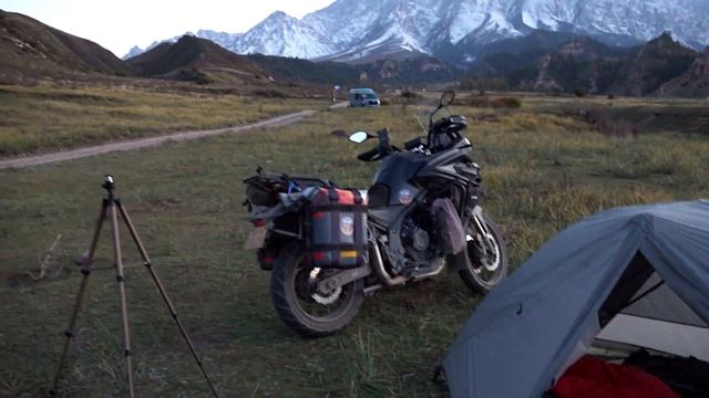 Мотопутешествие Андрея Бересневича по Китаю, внутренняя Монголия, пустыня Гоби ч.21