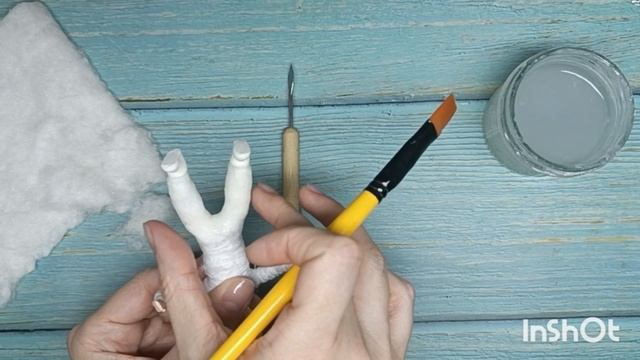 Девочка в костюме пасхального зайки, часть 1