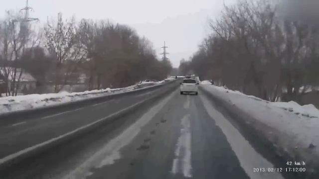 Безумные Случаи на Ледяной Дороге, Снятые на Камеру