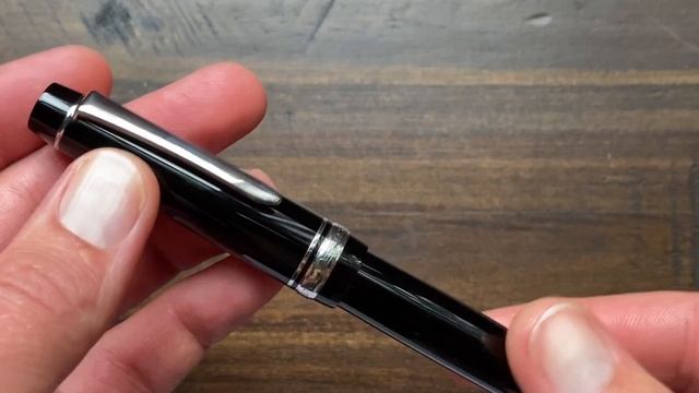 Перьевая ручка Pilot Custom Heritage 912 с необычным изогнутым пером WA