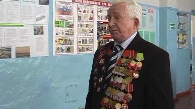 Фильм о районе №2 Шумел сурово Брянский лес.