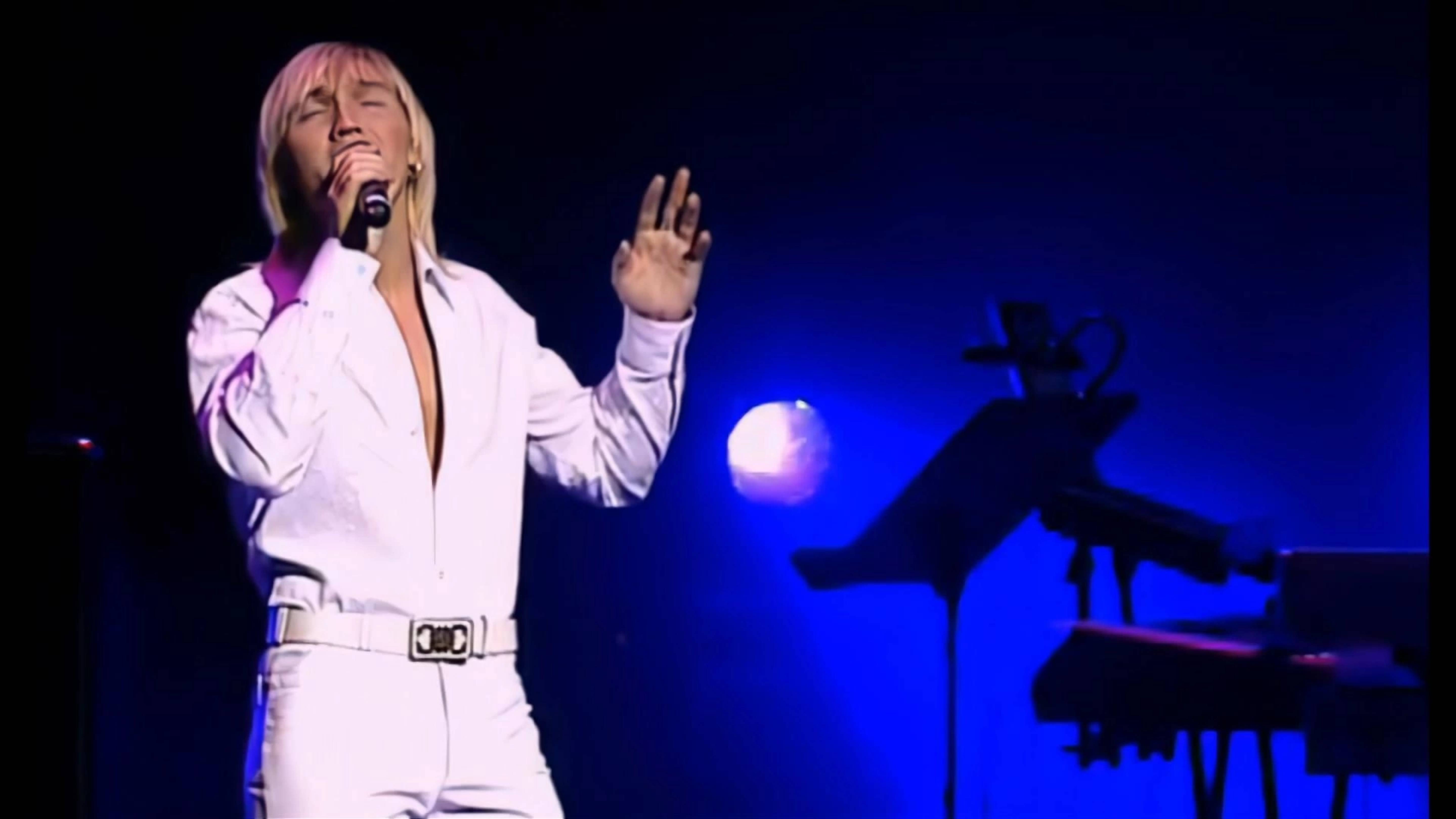 Пётр Елфимов - Плутовка ночь (Сольный концерт «Иди ко мне», 2007 г.)