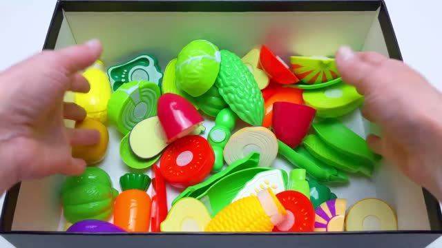 Видео для детей! Как нарезать овощи ASMR! Развивающее видео