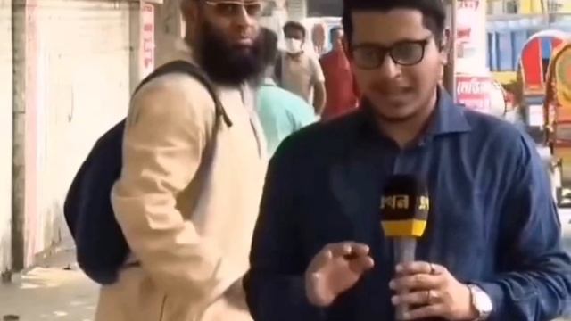 Настоящие герои не носят плащей