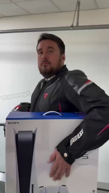 Два пути, одно десятилетие 😆