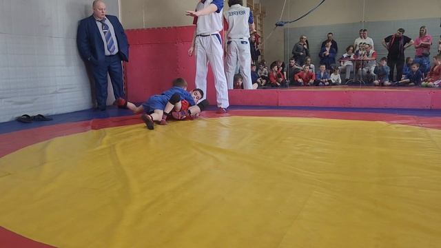 Четвёртое золото юного самбиста