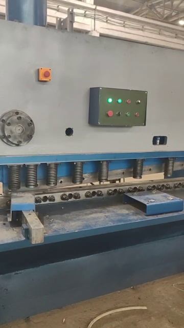 Гильотина 16х2500. Китай