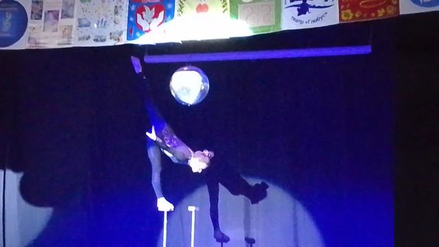 Акробатка -1001 песенка