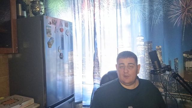 ОБЗОР. РАЗВРАТНЫЙ СТРИМ ПЕТРУШКИ ИЗ САМАРЫ. ПРИВЛЕК ВНИМАНИЕ ГОЛОДНЫХ. ЖИЗНЬ ДАЛА ТРЕЩИНУ.