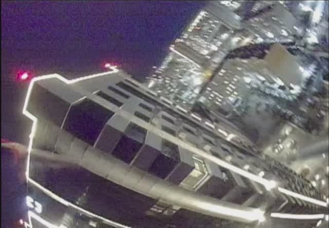 Ночь. Высотка.