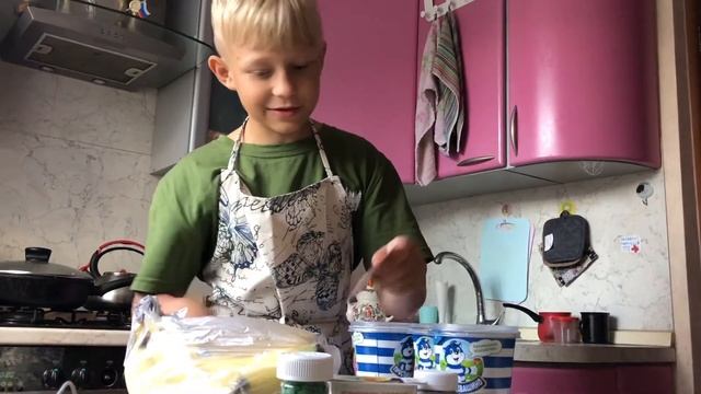 2 года проекту «Пойдём с нами» печём торт