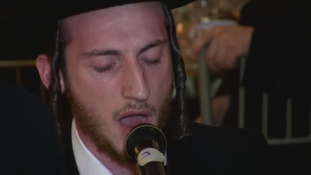 Шулем Леммер и хор «Шира» — Хад гадья | Shulem Lemmer singing with Shira — Chad gadyu