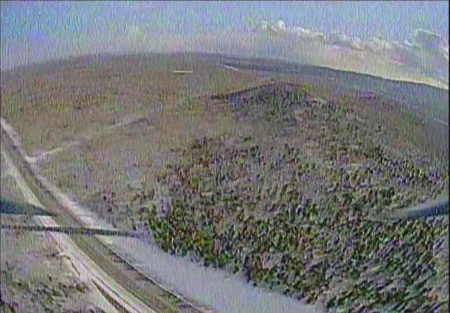 Дорога, небо, снег.