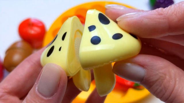 Развивашки для детей -  Смешиваем помидоры, клубнику, грибы, кукурузу, тыкву, яблоки, виноград ASMR