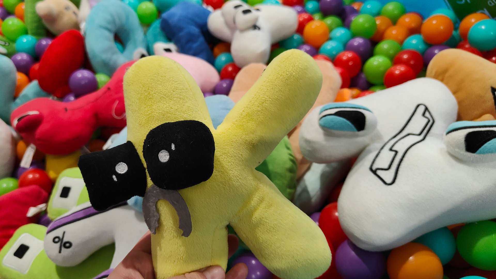 играем с детьми в мягкие игрушки буквы лор, алфавит лора, лор, alphabet lore