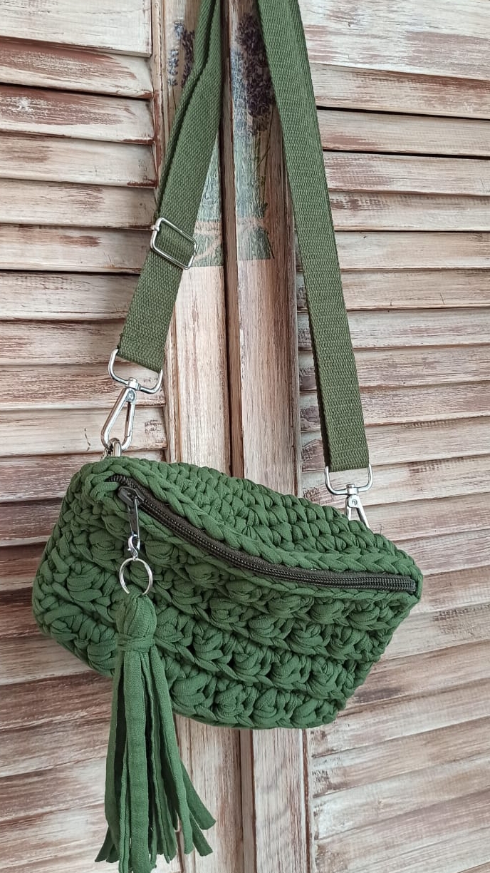 Сборка вязаной сумочки