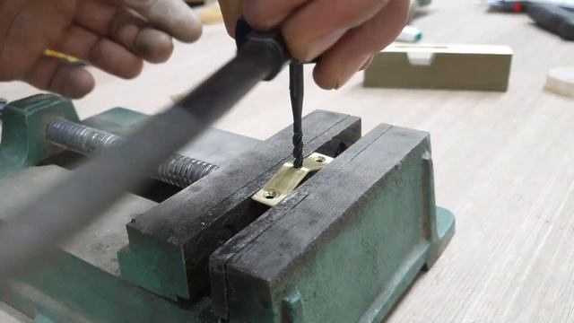 Изготовление шикарных и точных разметочных рейсмусов (Латунь и дерево)