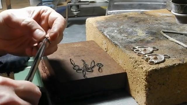 Шумящие подвески Угорской княжны. Сайгатинский III, п. 31. Сваткова НГ